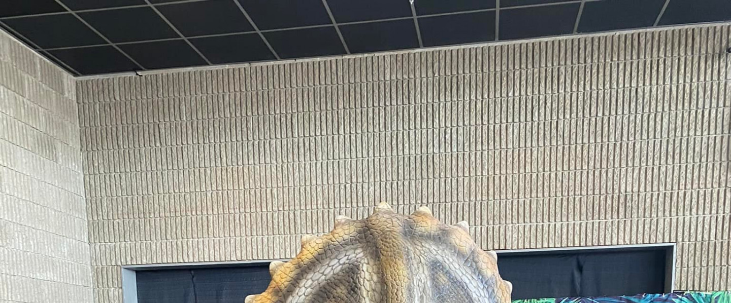 Interactive Dinosaur Events | Evansville, IN | Feller Express